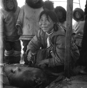 The Inuit Ulu – Diverse, Strong, Spiritual | Library and Archives ...